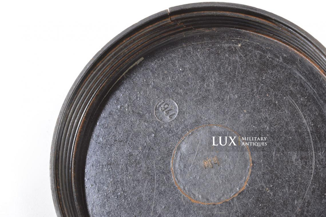 German 8cm Gr.W.34. mortar ammunition additional lifting charges container