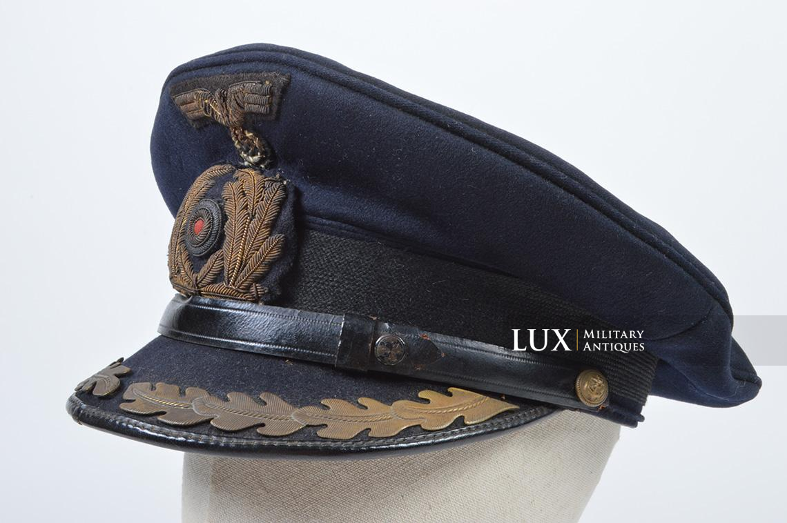 Kriegsmarine visor cap for Korvettenkapitän to Kapitän Zur See « Rarity