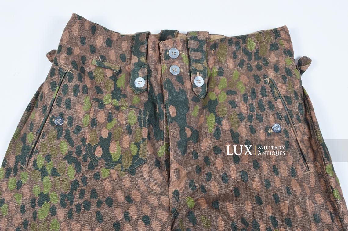 Unissued Waffen-SS M44 « dot pattern » camouflage uniform