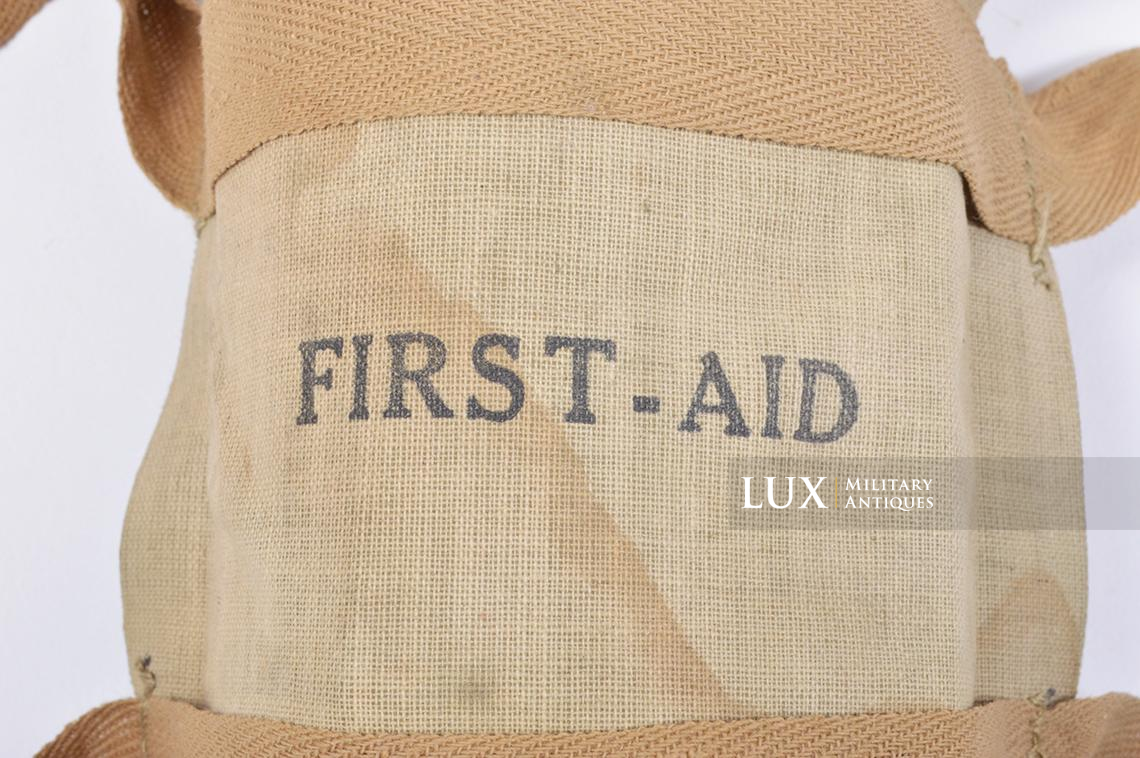 US Parachute First-Aid packet