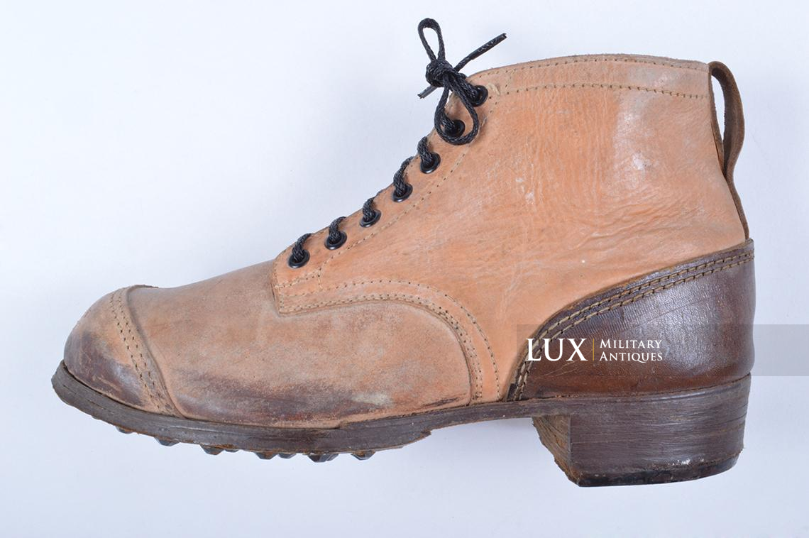 M44 Waffen-SS low ankle combat boots, « SS BW