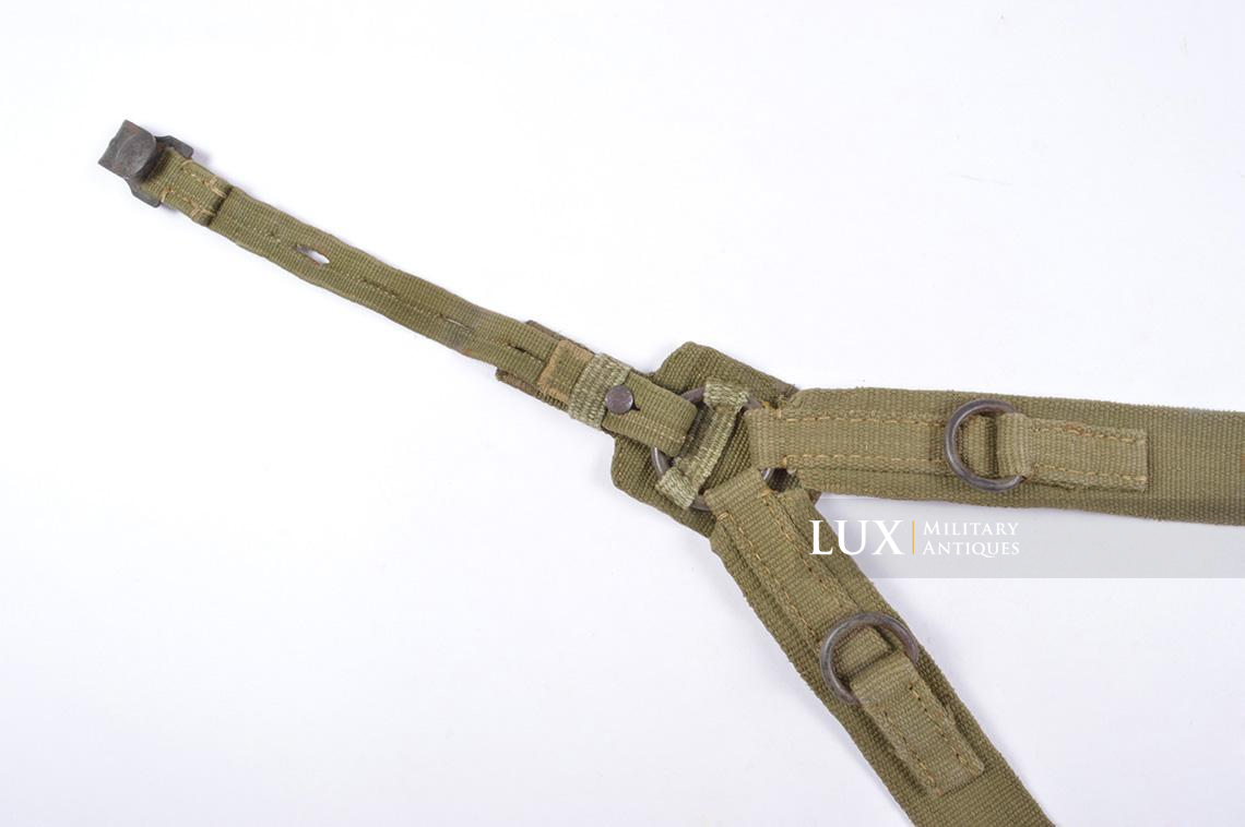 Early German « DAK » webbing Y-straps