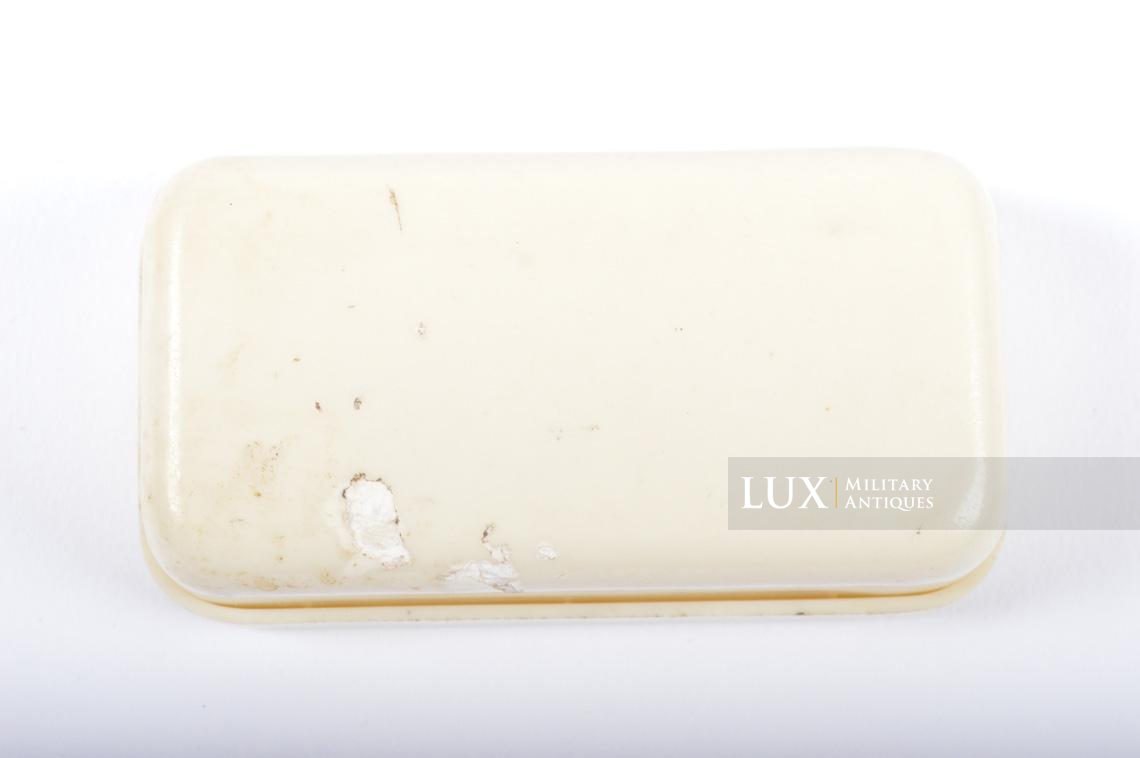 Rare German Medic issued bakelite soap container, « Seife