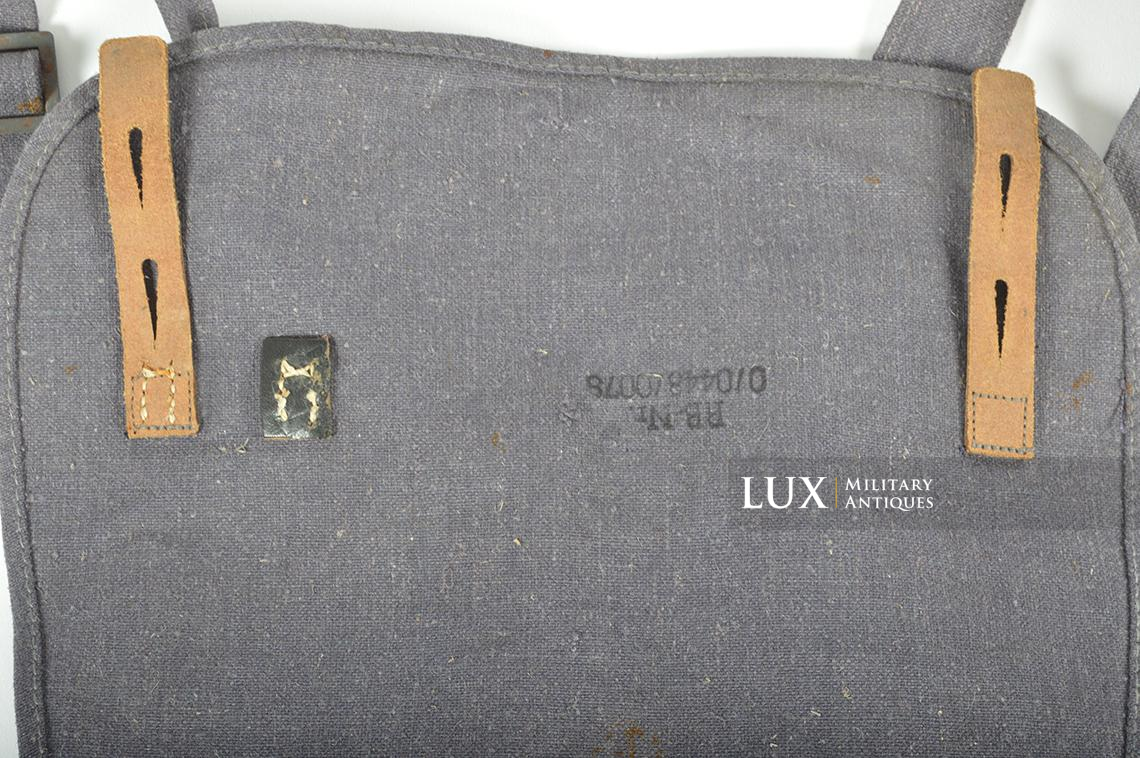 Unissued German M45 Luftwaffe breadbag