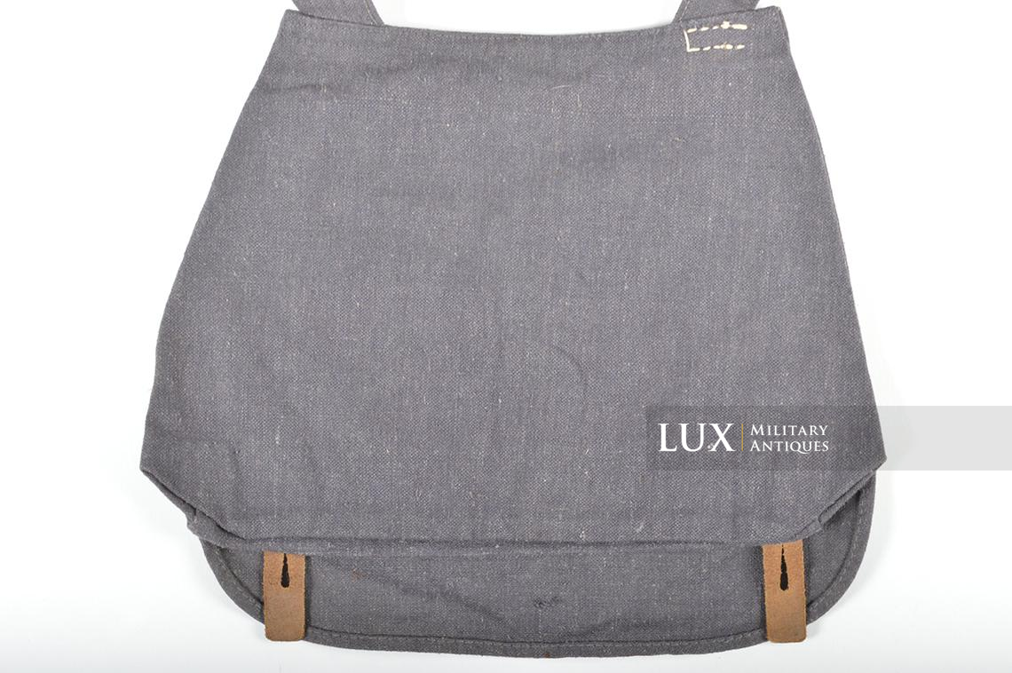 Unissued German M45 Luftwaffe breadbag