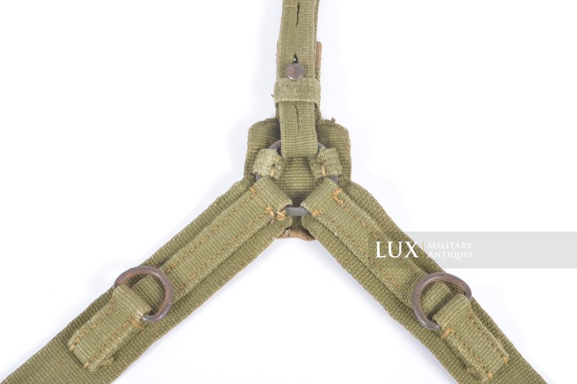 First pattern German tropical webbing Y-straps, « DAK