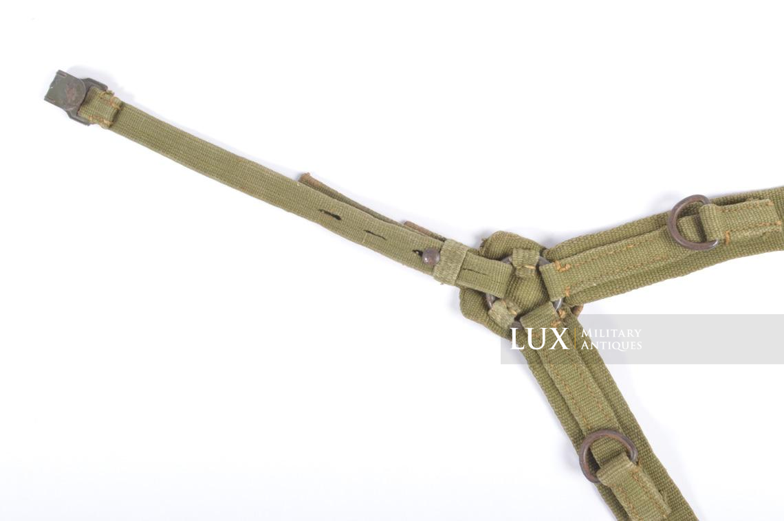 First pattern German tropical webbing Y-straps, « DAK