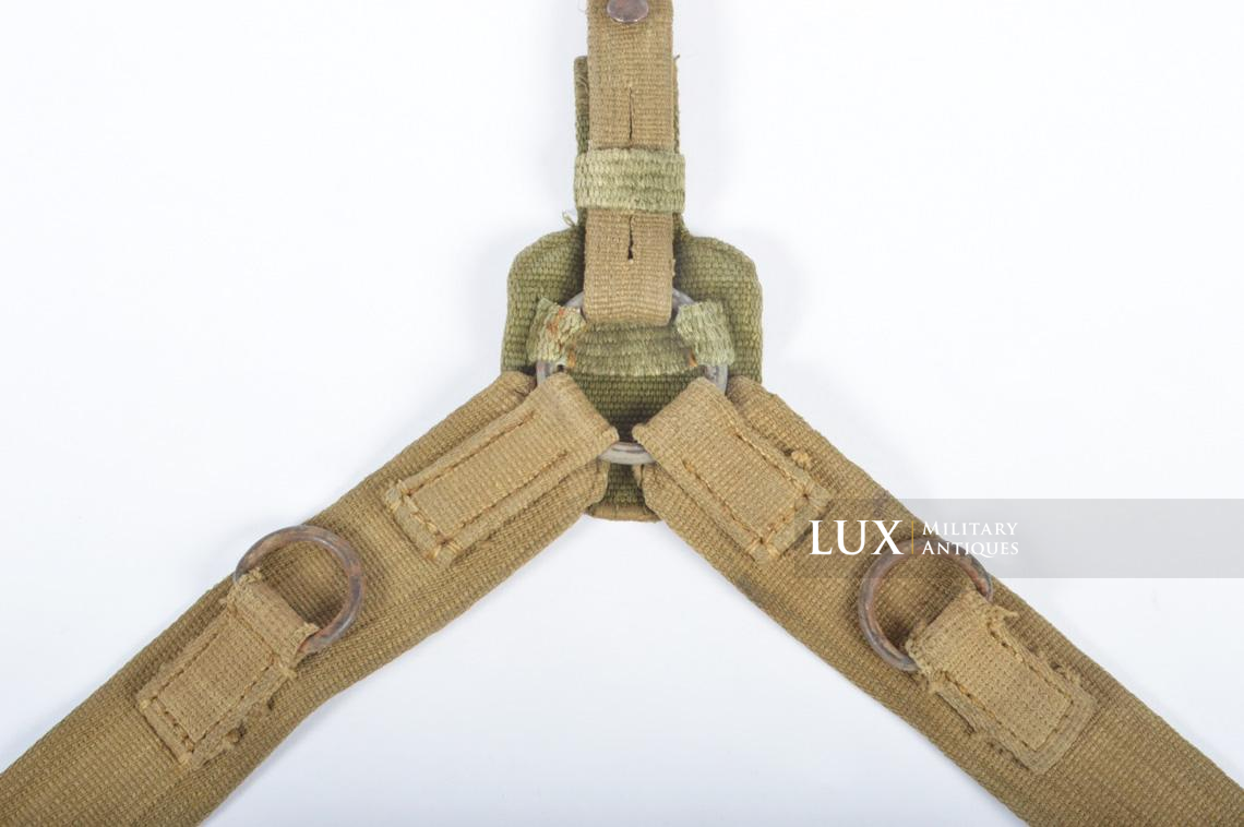First pattern German tropical webbing Y-straps, « DAK