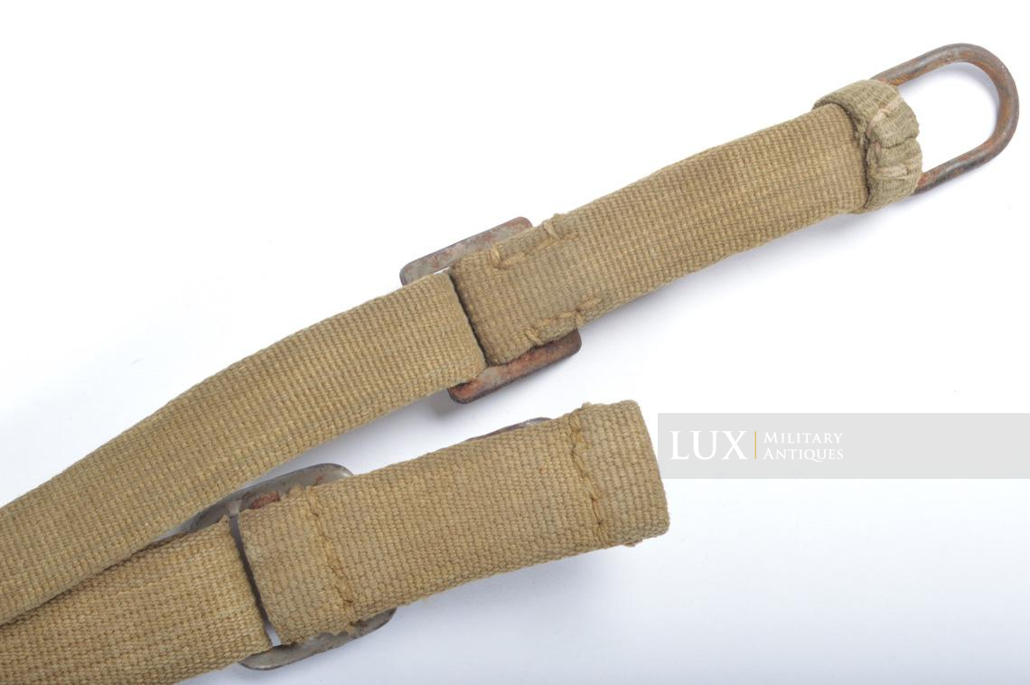 First pattern German tropical webbing Y-straps, « DAK