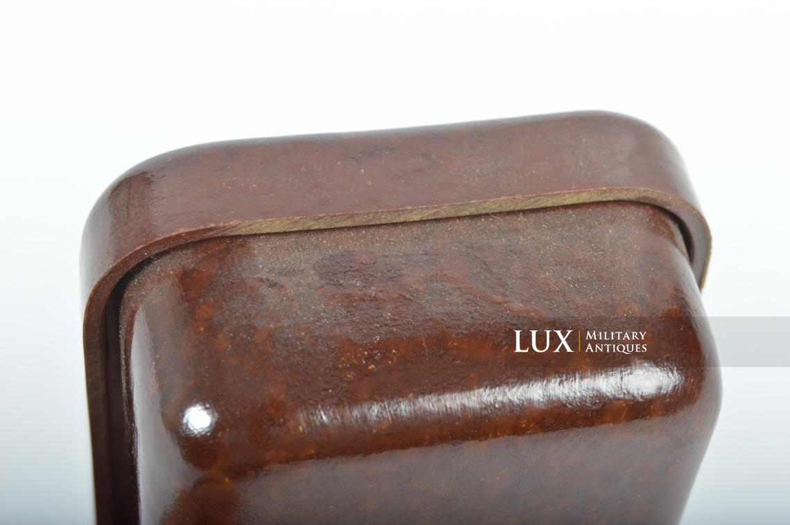 German Medic issued bakelite soap container, « Seife