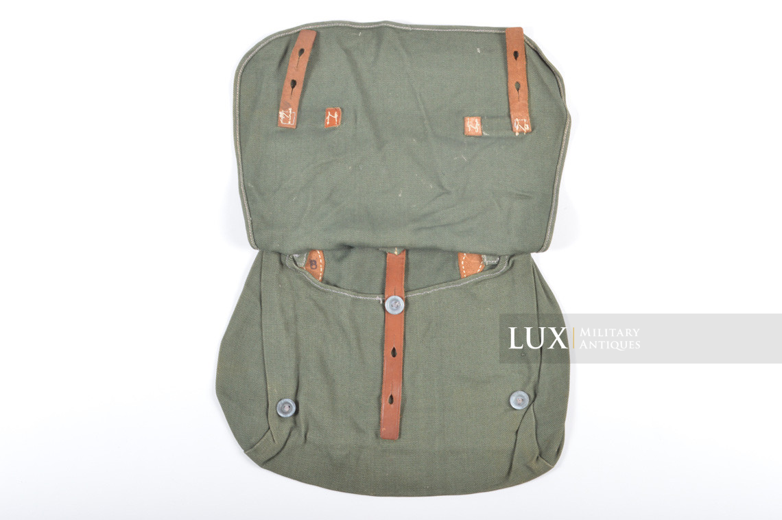 Unissued German Heer/Waffen-SS early-war bread bag, « unique material
