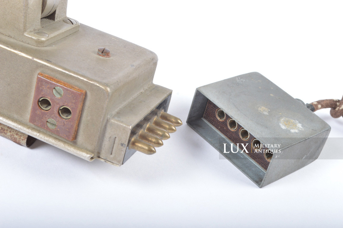 German switchboard operator’s chest microphone, « cmy41