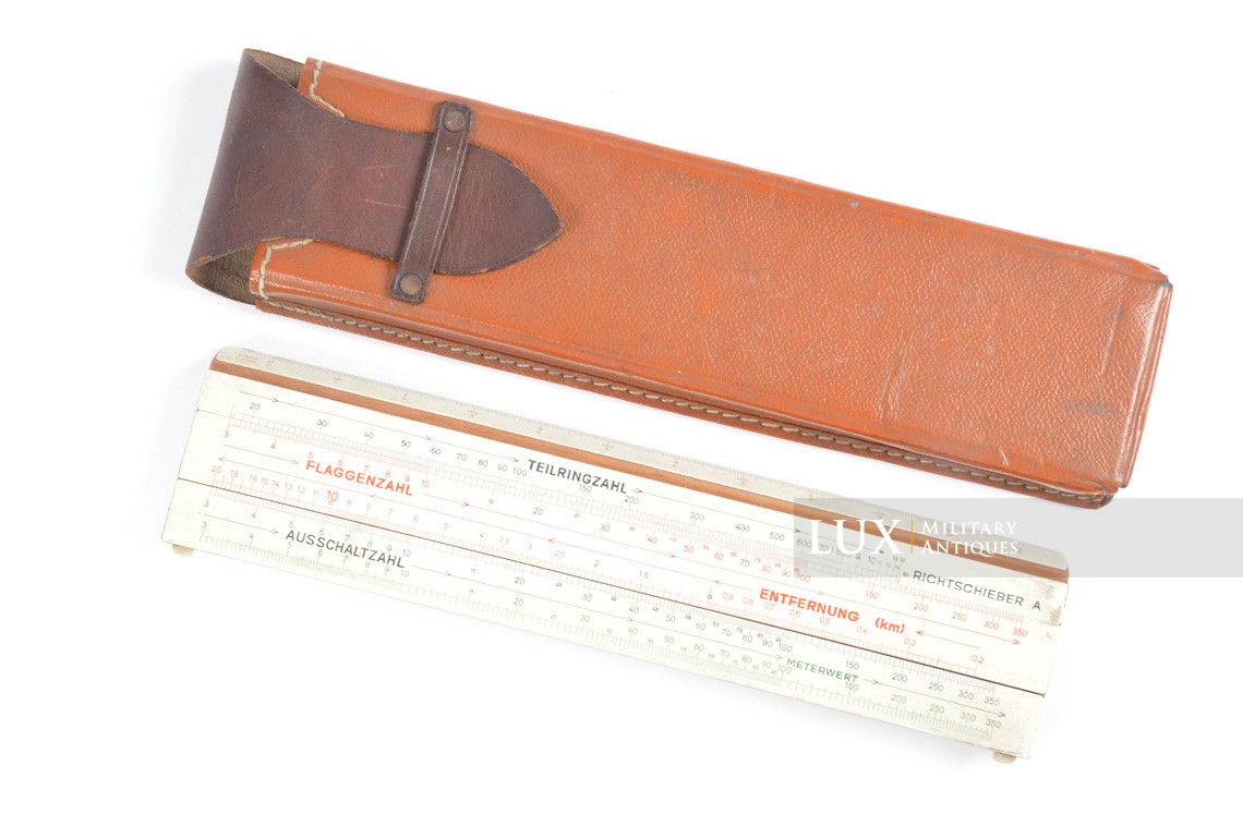 Rare German cased distance measuring slide rule, « hel 1941»