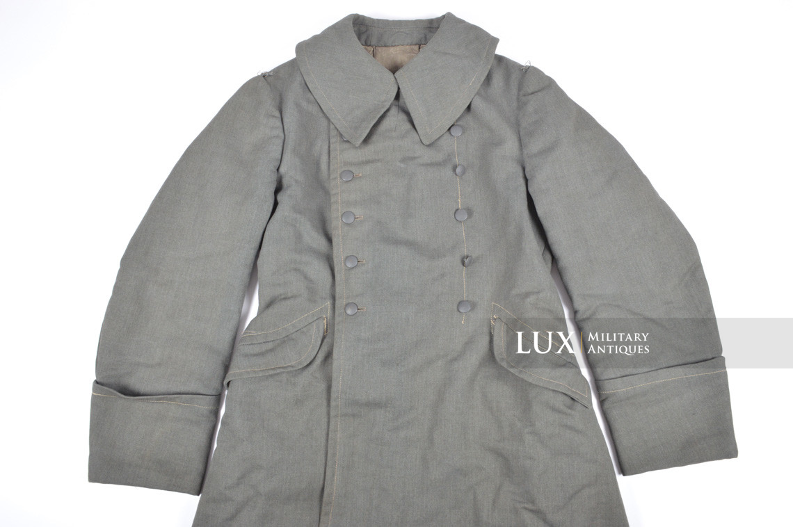 Late-war Heer winter overcoat in gabardine
