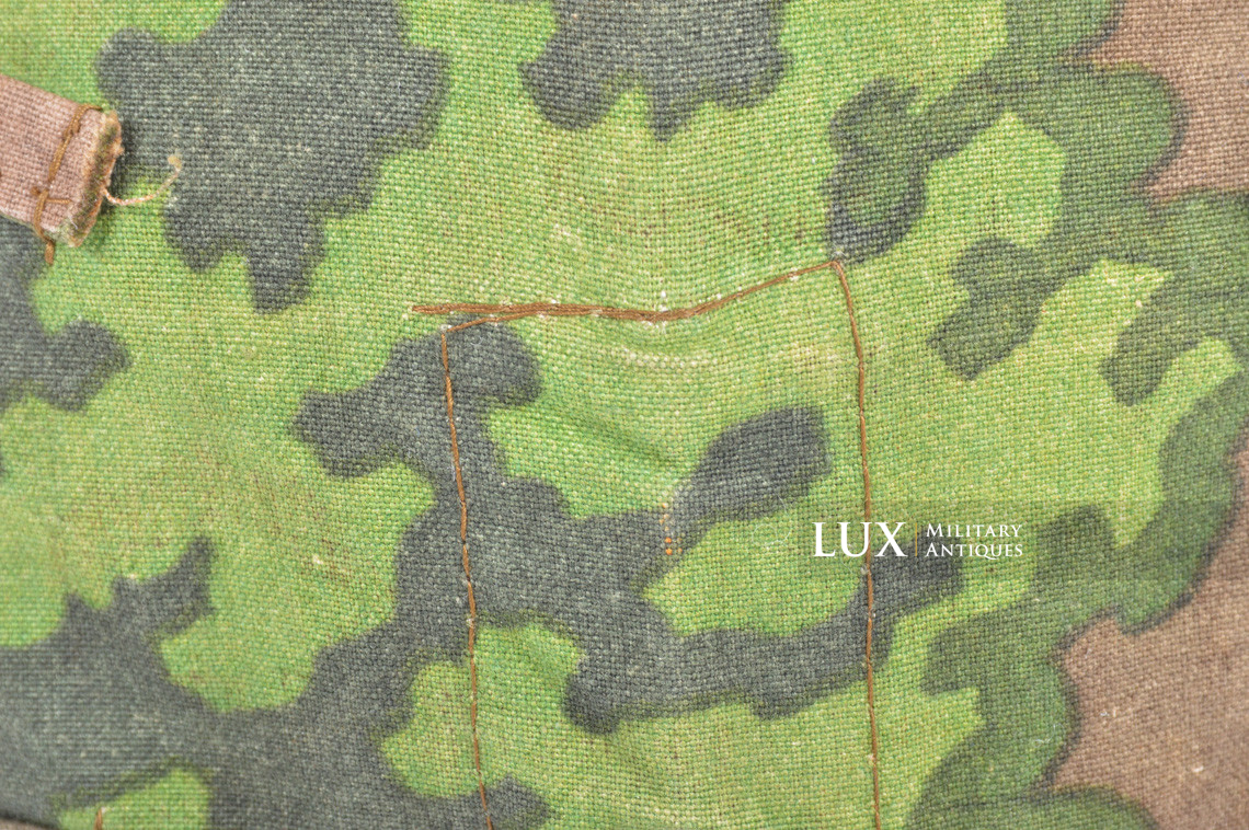 Second pattern Waffen-SS « Oak-Leaf » camouflage helmet cover