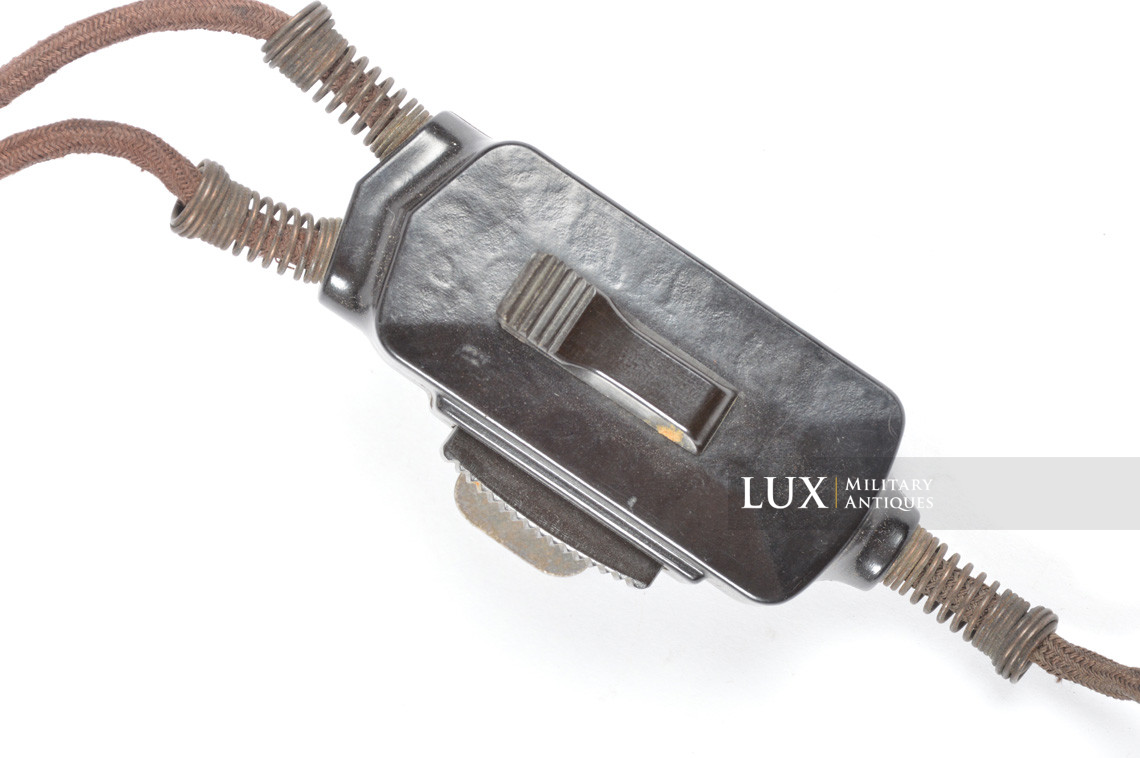 German throat microphone, « (Fu)b » - Lux Military Antiques