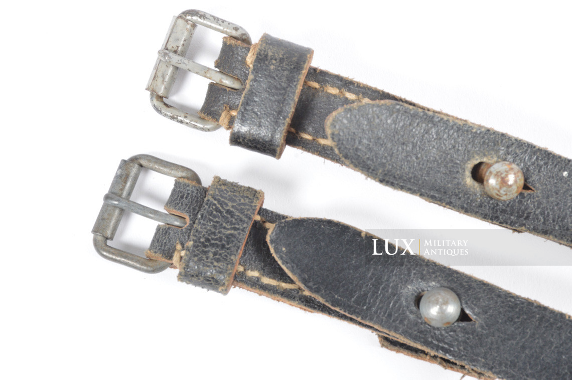 German set of utility straps - Lux Military Antiques