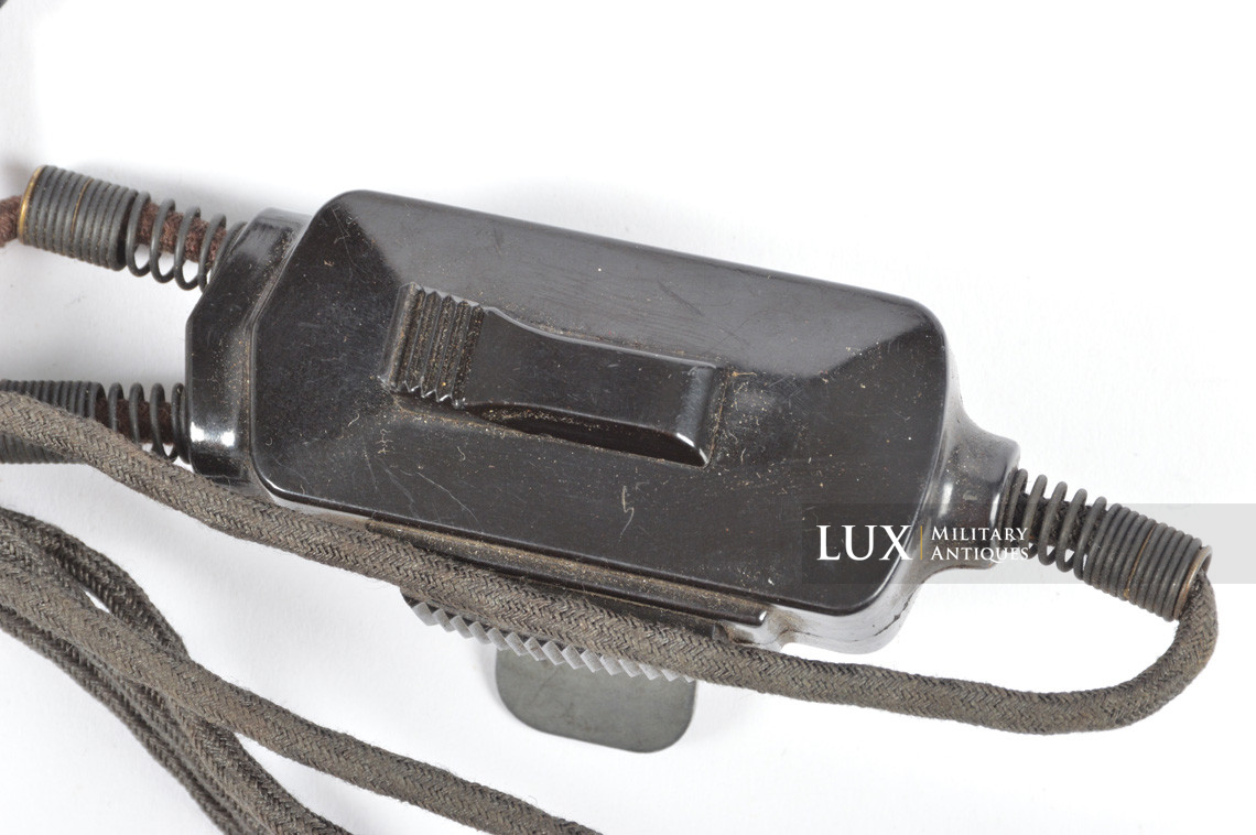 German throat microphone, « (Fu)b » - Lux Military Antiques