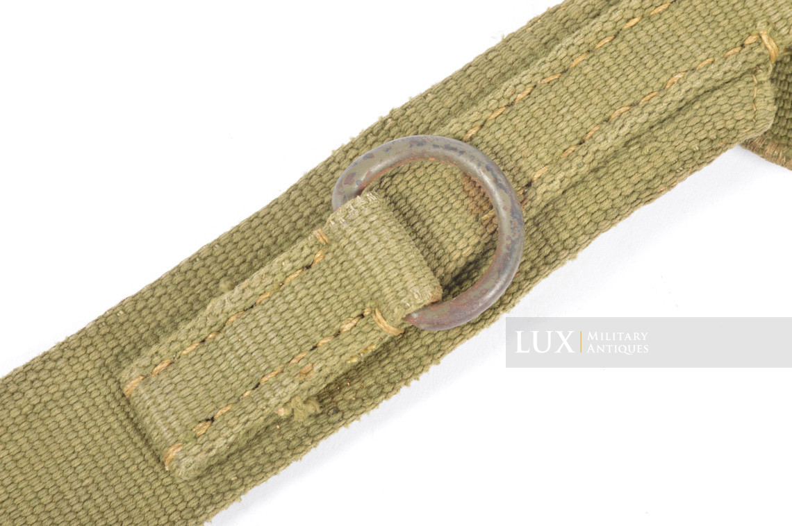 First pattern German tropical webbing Y-straps, « DAK