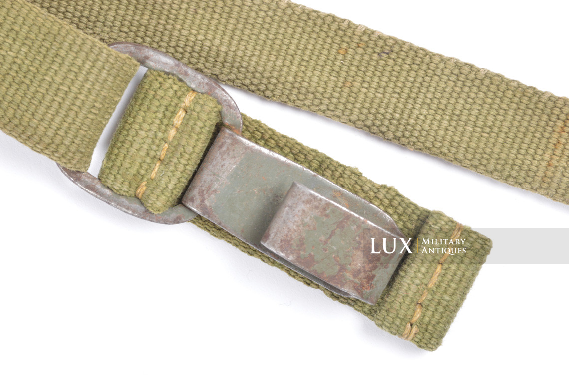 First pattern German tropical webbing Y-straps, « DAK