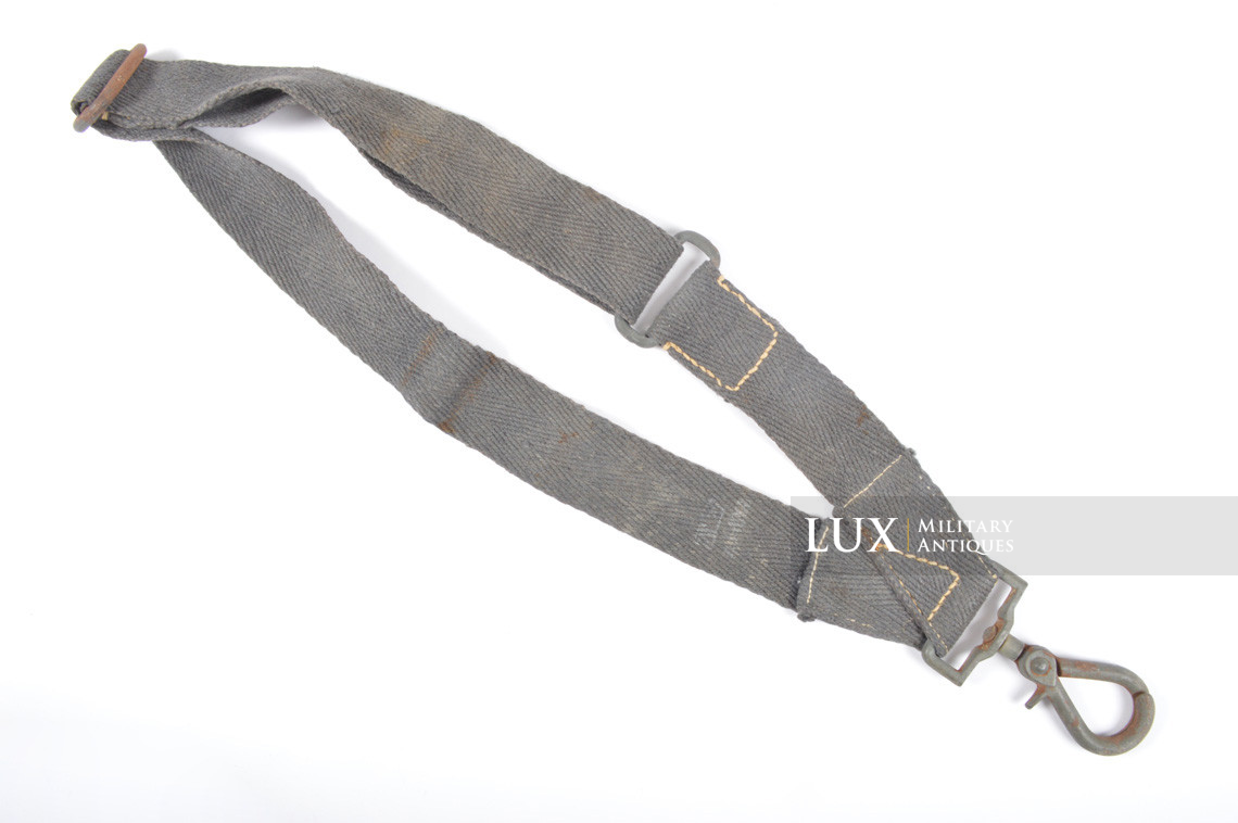 Late war German PAK pulling strap - Lux Military Antiques