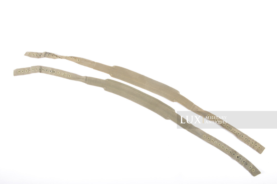 German Internal M36/M40 field blouse belt support hook straps