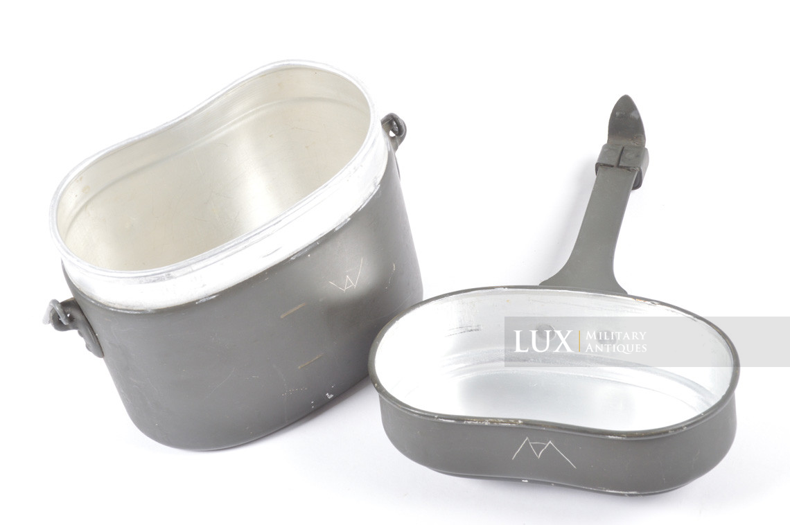 German aluminum mess kit, « HRE40