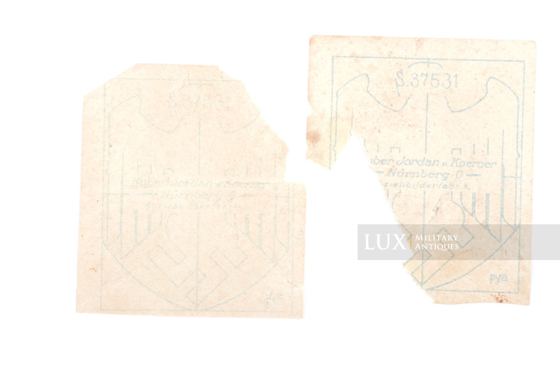 German unapplied Heer helmet decals, « Huber Jordan & Koerner