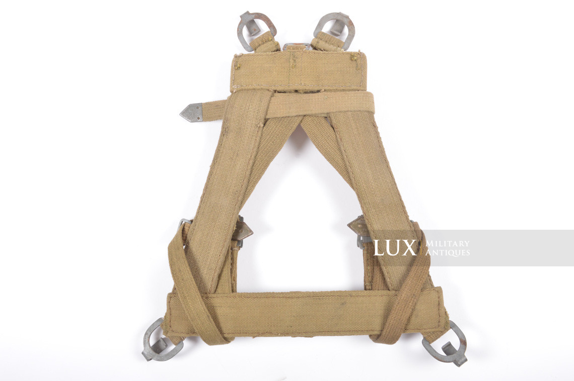 Unissued German tropical A-frame, « 1942