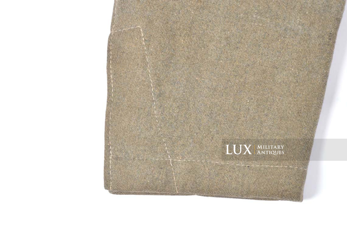 German Heer assault officer’s gunners wrapper, « combat worn