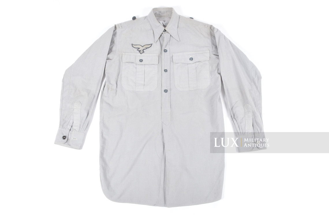 Mid-war German Luftwaffe issue light blue shirt, « LBAB42