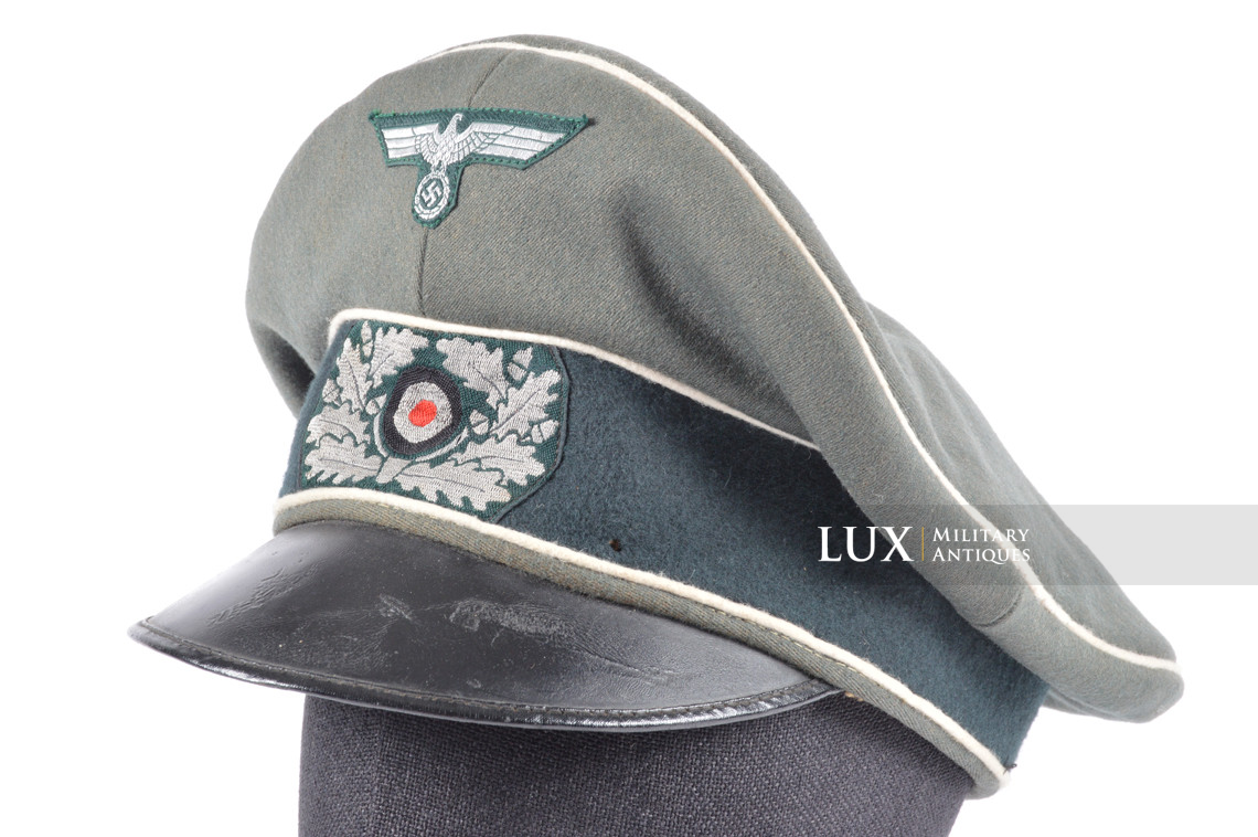 German Heer officers infantry crusher cap